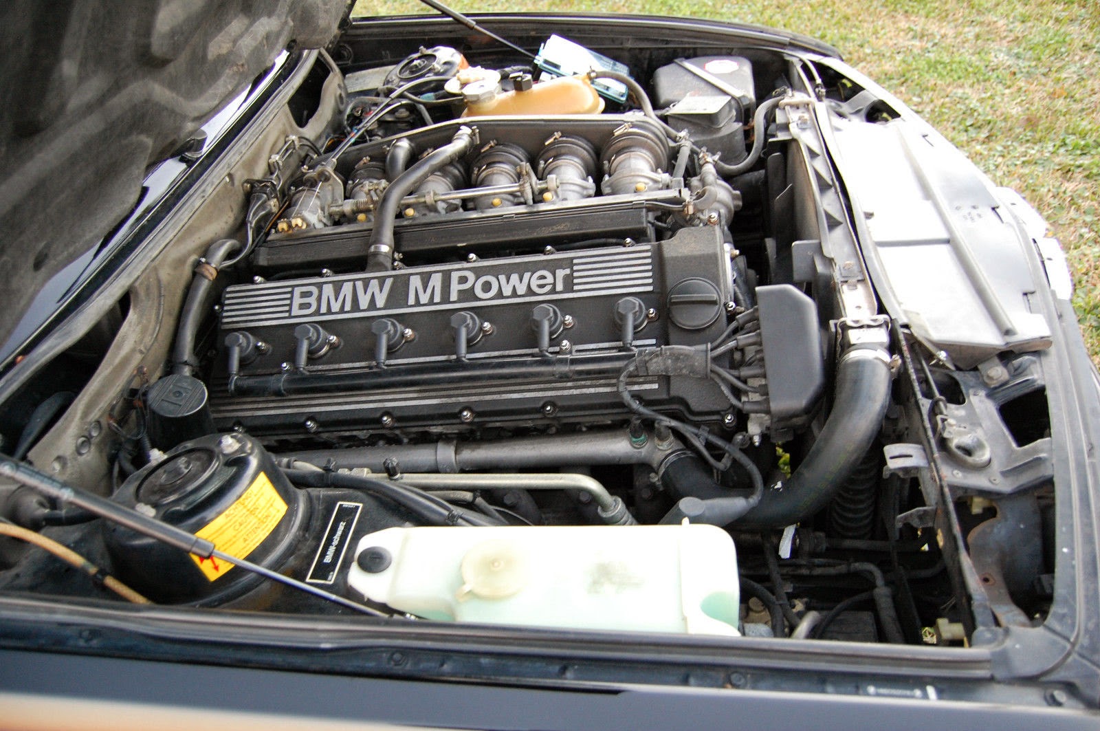 15k: Dinan Upgraded: 1988 BMW M5 E28 - DailyTurismo