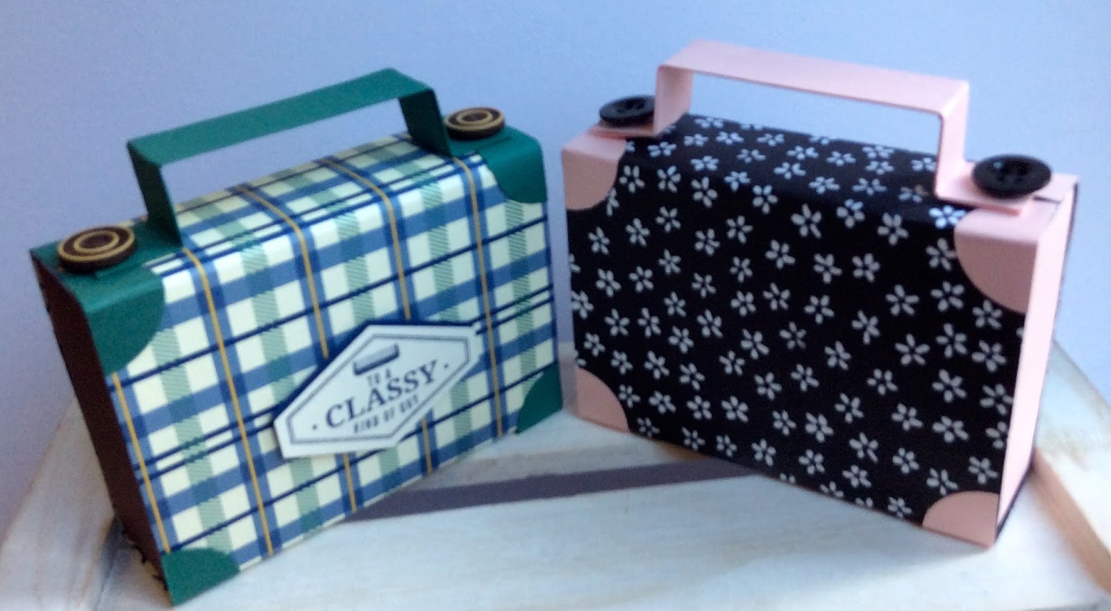 KraftingK: A brilliant little suitcase, another make for the project day