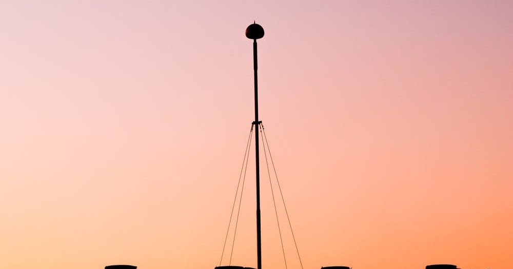 O que são para-raios e como eles funcionam? - Recôncavo News