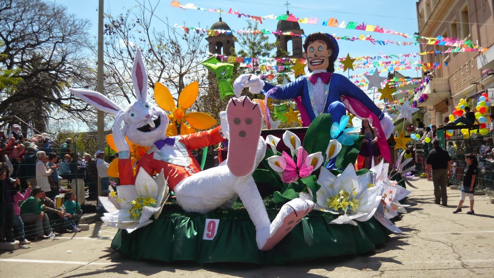Población Pedro Montt: Fiesta de la Primavera en Barrio San Eugenio.