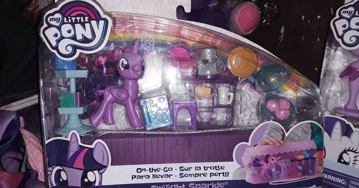 Store Finds: On the Go Purses, 2019 Retro Ponies, Little Twin Stars and ...