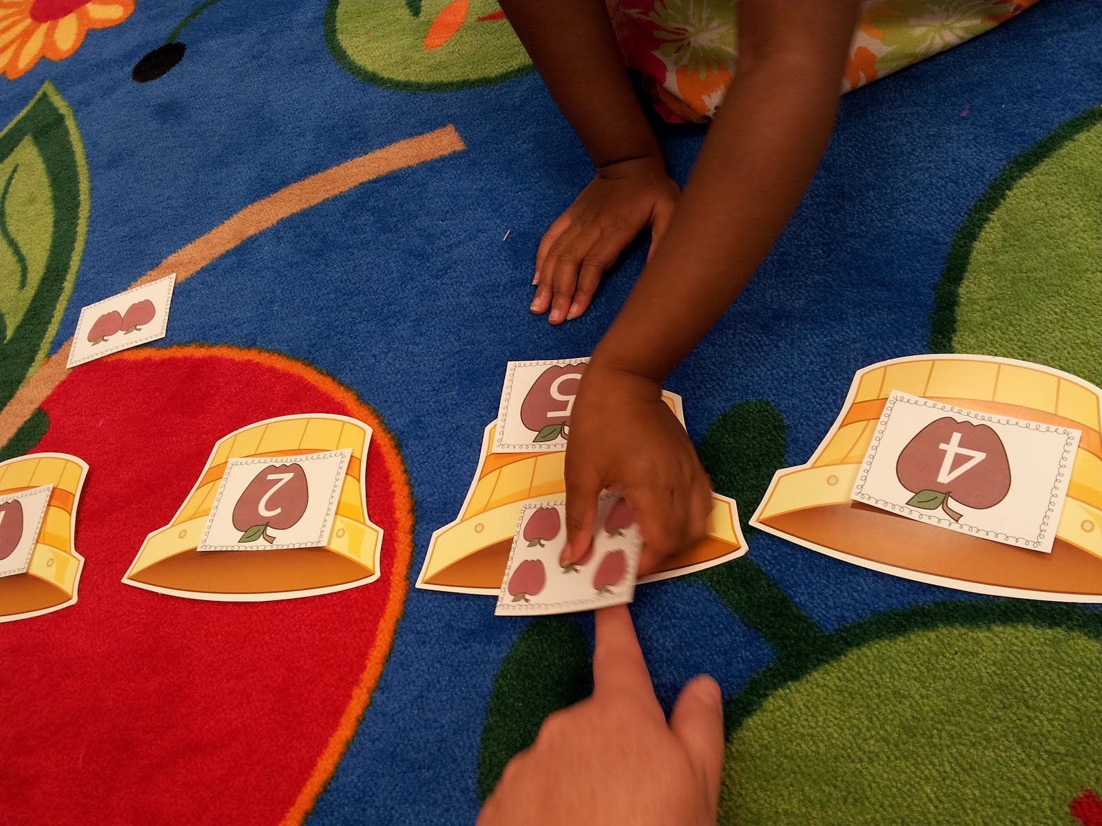 Beginning Counting Activity, Apple Theme!