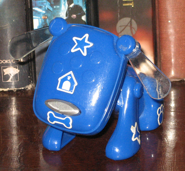 Percy's Fast Food Toy Stories : Dark Blue iDog - McD