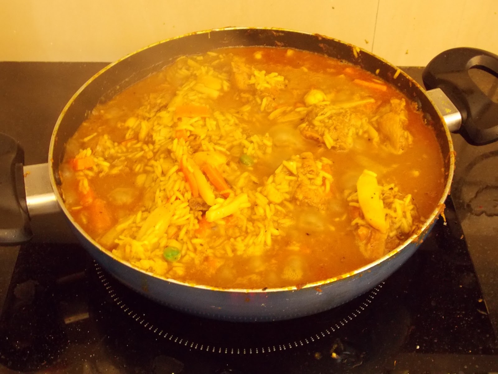 Antara's Kitchen: Chicken tehri recipe