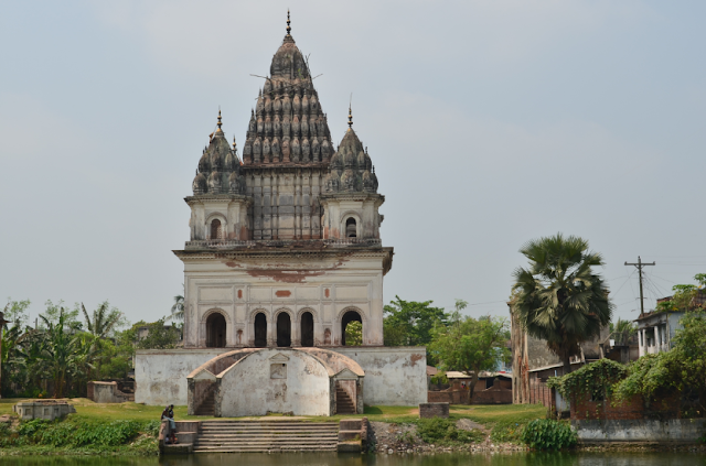 Puthia Rajbari - Online Travel