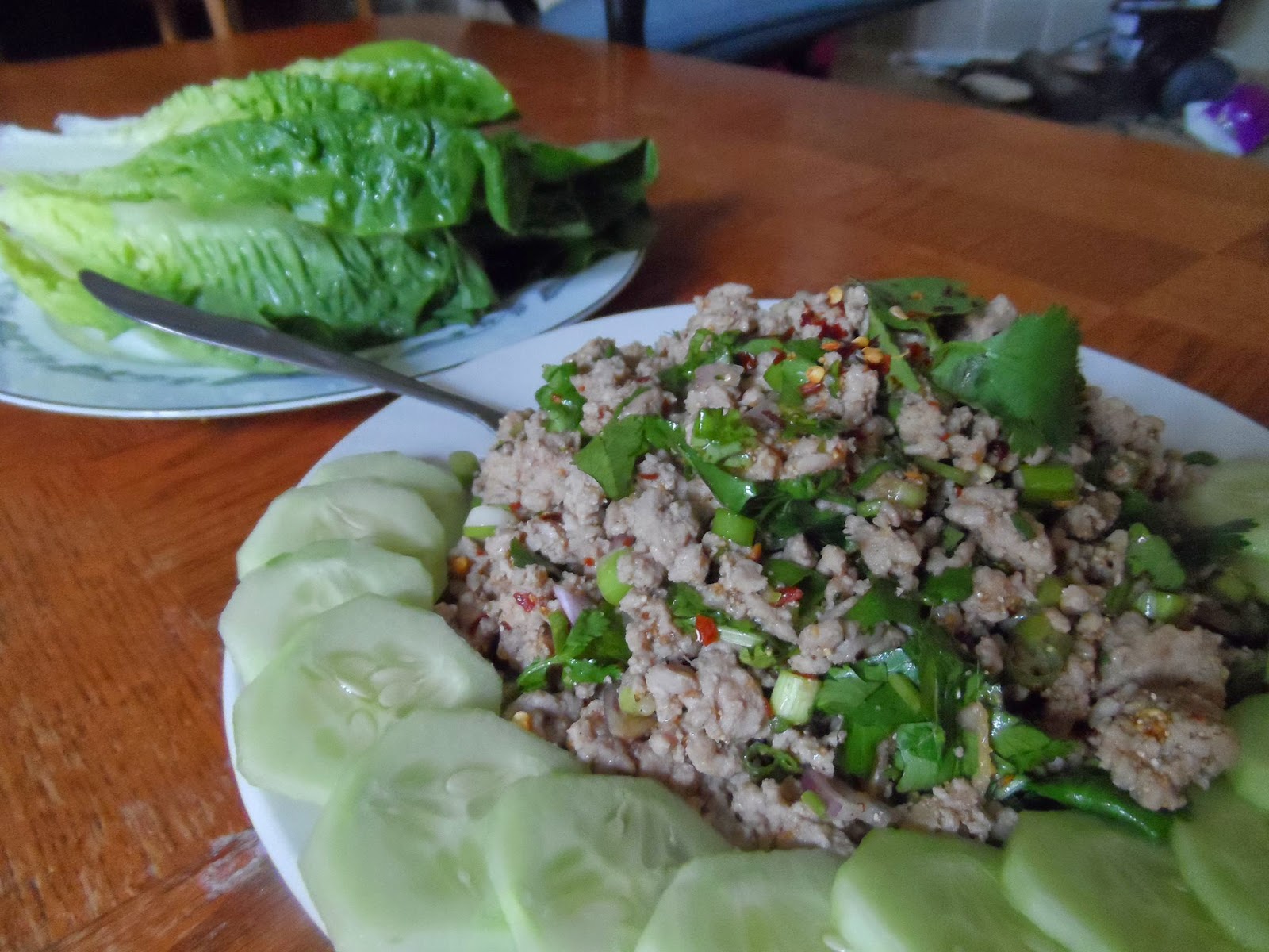 The Stoney Bologna: Larb (Laap, Laab, Lap, Lop) Thai/Lao Chicken Salad