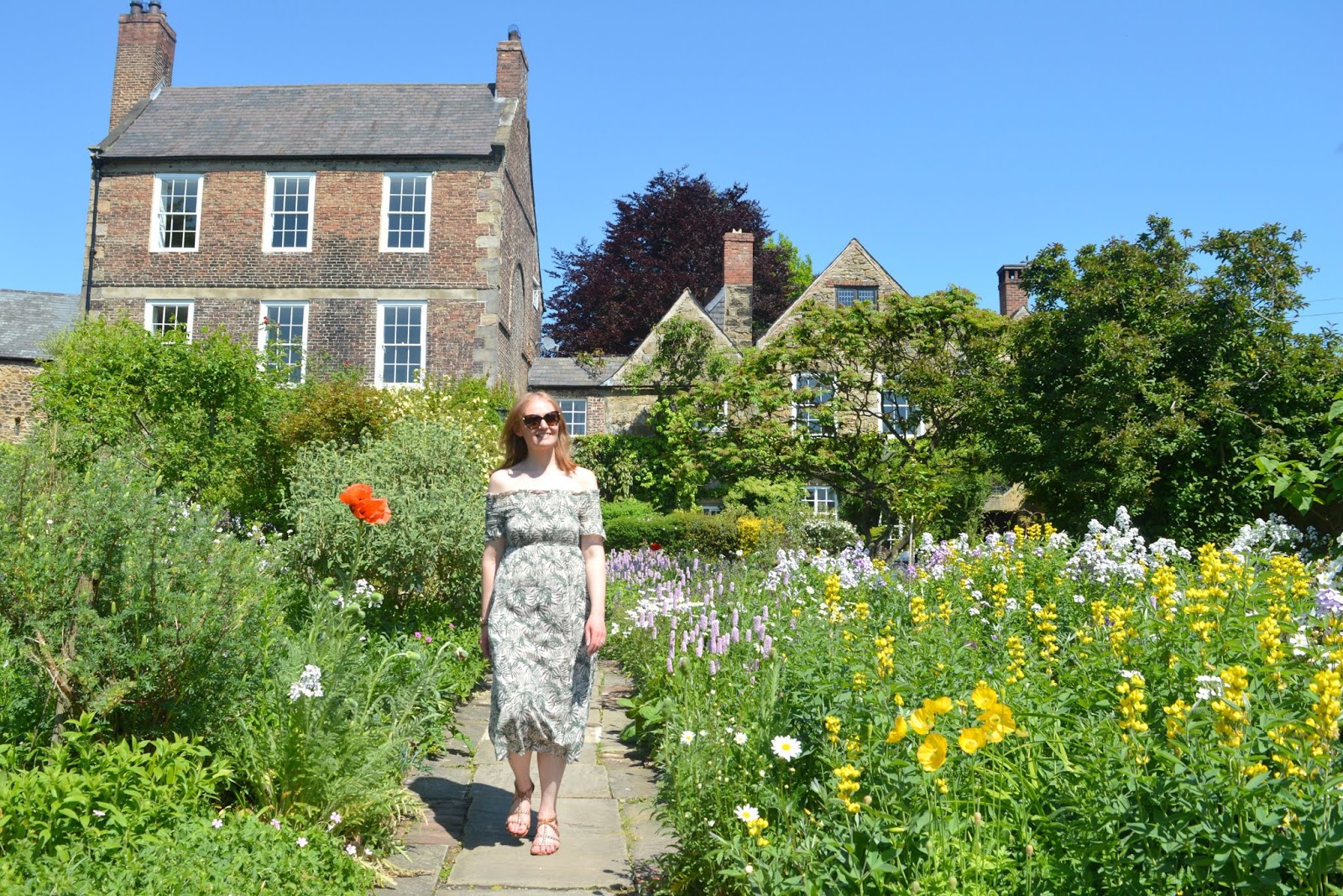 Afternoon Tea at Crook Hall and Gardens, Durham | New Girl in Toon