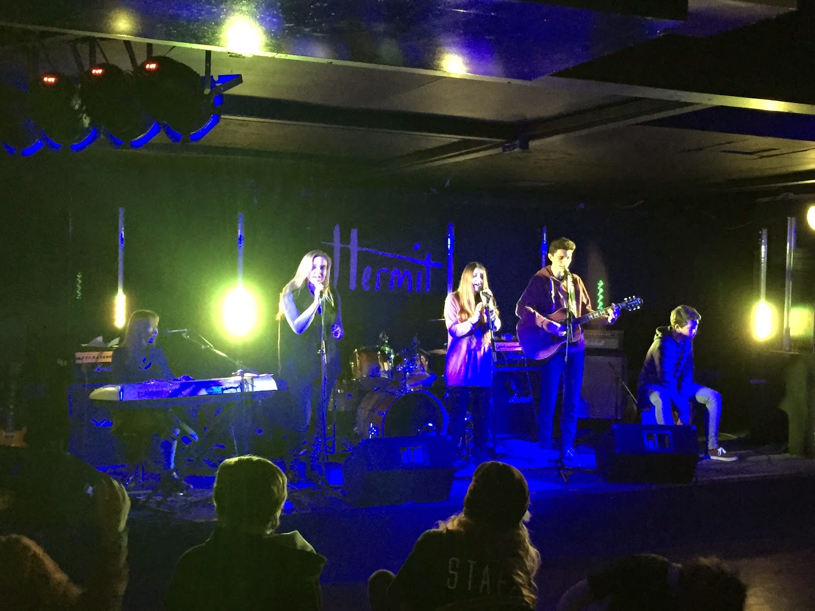 Chloe Cleary BTEC Music Performance: Unit 40 - Working and Developing ...