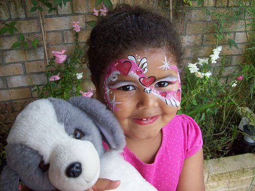 Painting Face Unique: Heart Face Painting