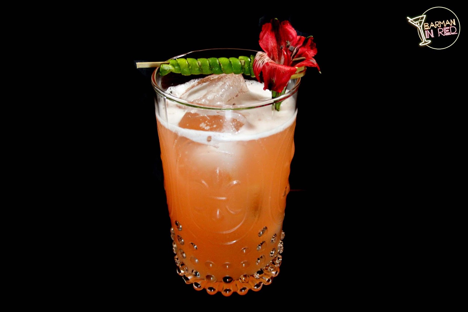 Cocteles con mezcal: Paloma Rosa