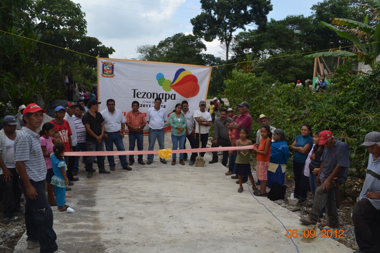 Tezonapa Veracruz: ASISTE ALCALDE DE TEZONAPA A INAUGURAR OBRAS EN LA ...