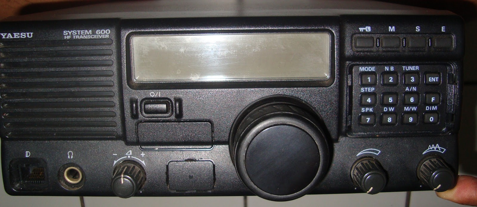 RADIO SELLER: Yaesu System 600 Japan (Sold)