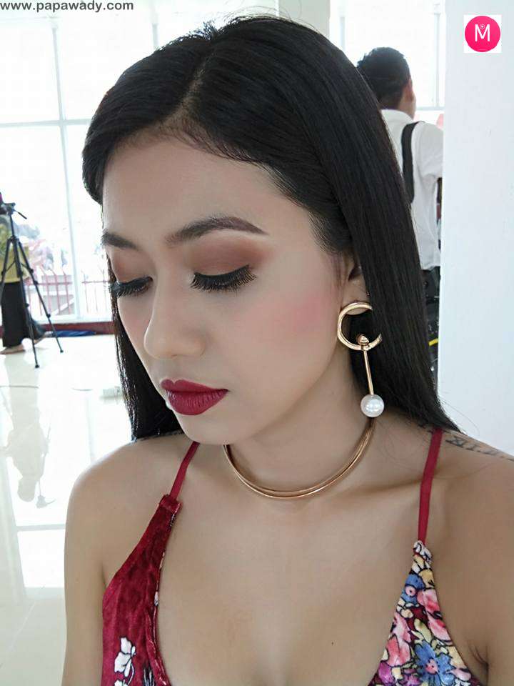 Thinzar Wint Kyaw TVC Shooting Scene With Aung La NSeng