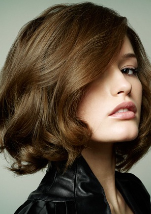 Coafura bob simplu - Coafuri Tunsori si Frizuri 2015