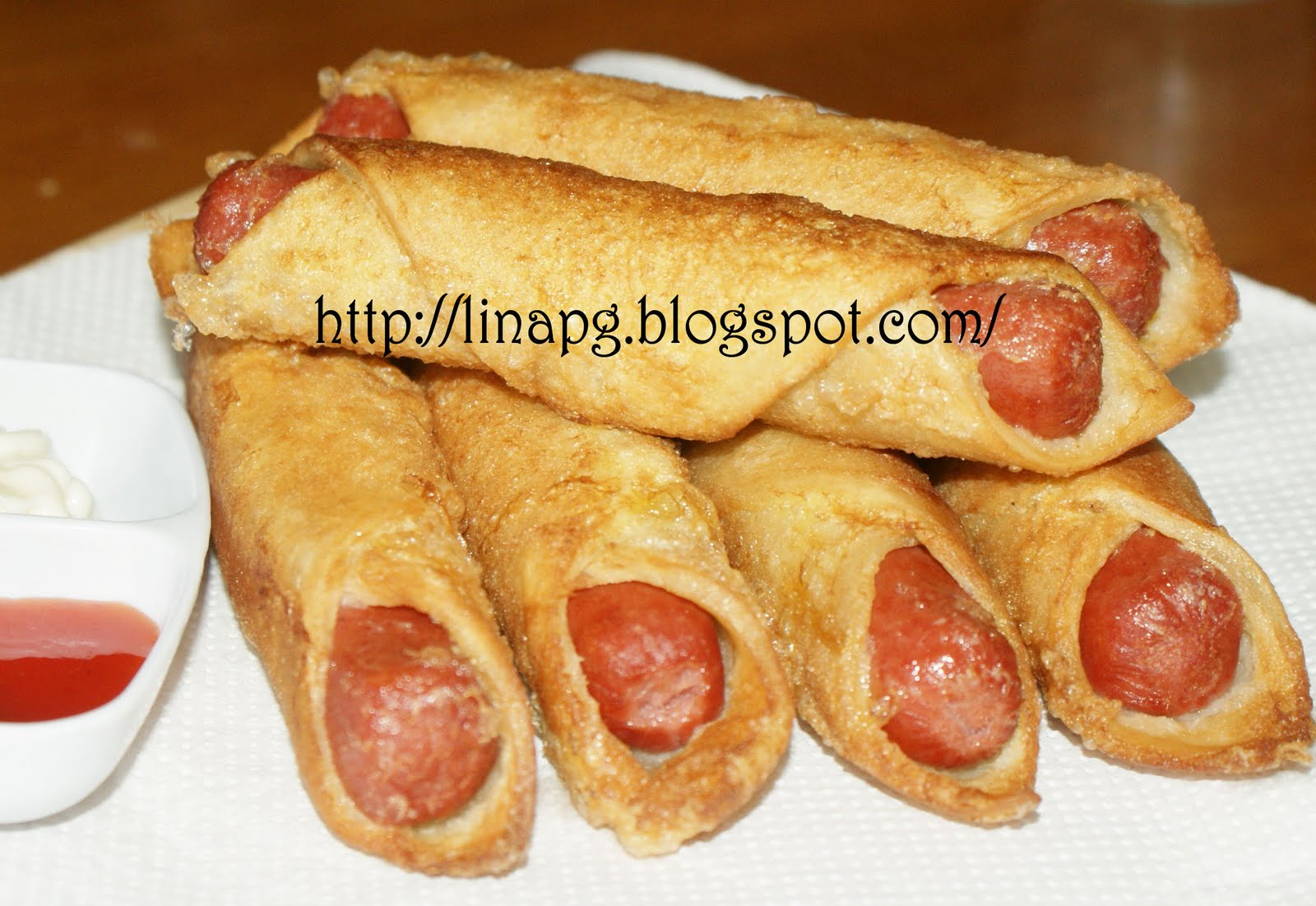 Roti Sosej Roll - TERATAK MUTIARA KASIH