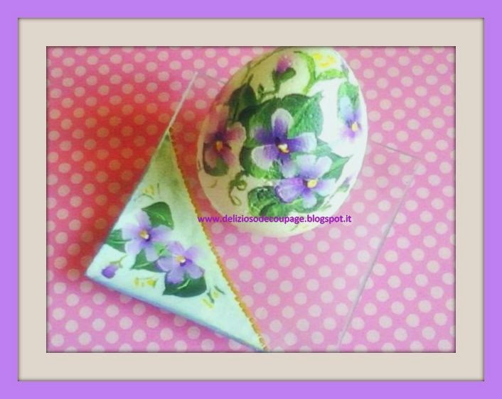 Découpage e pittura creativa su vetro e uova di Pasqua: le violette.