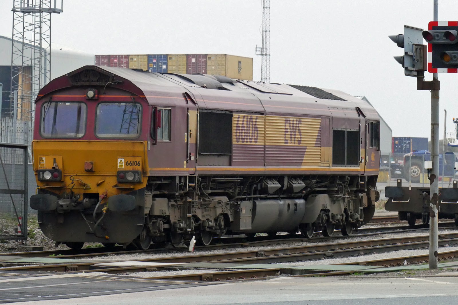 UK Trainlog: 66106 Class 66 DB Cargo (EWS)