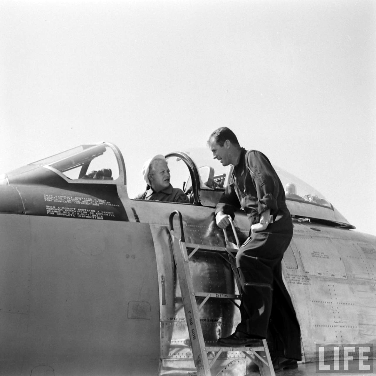 Scale Model Kit Review Blog (SMKR): Jackie Cochran Tribute