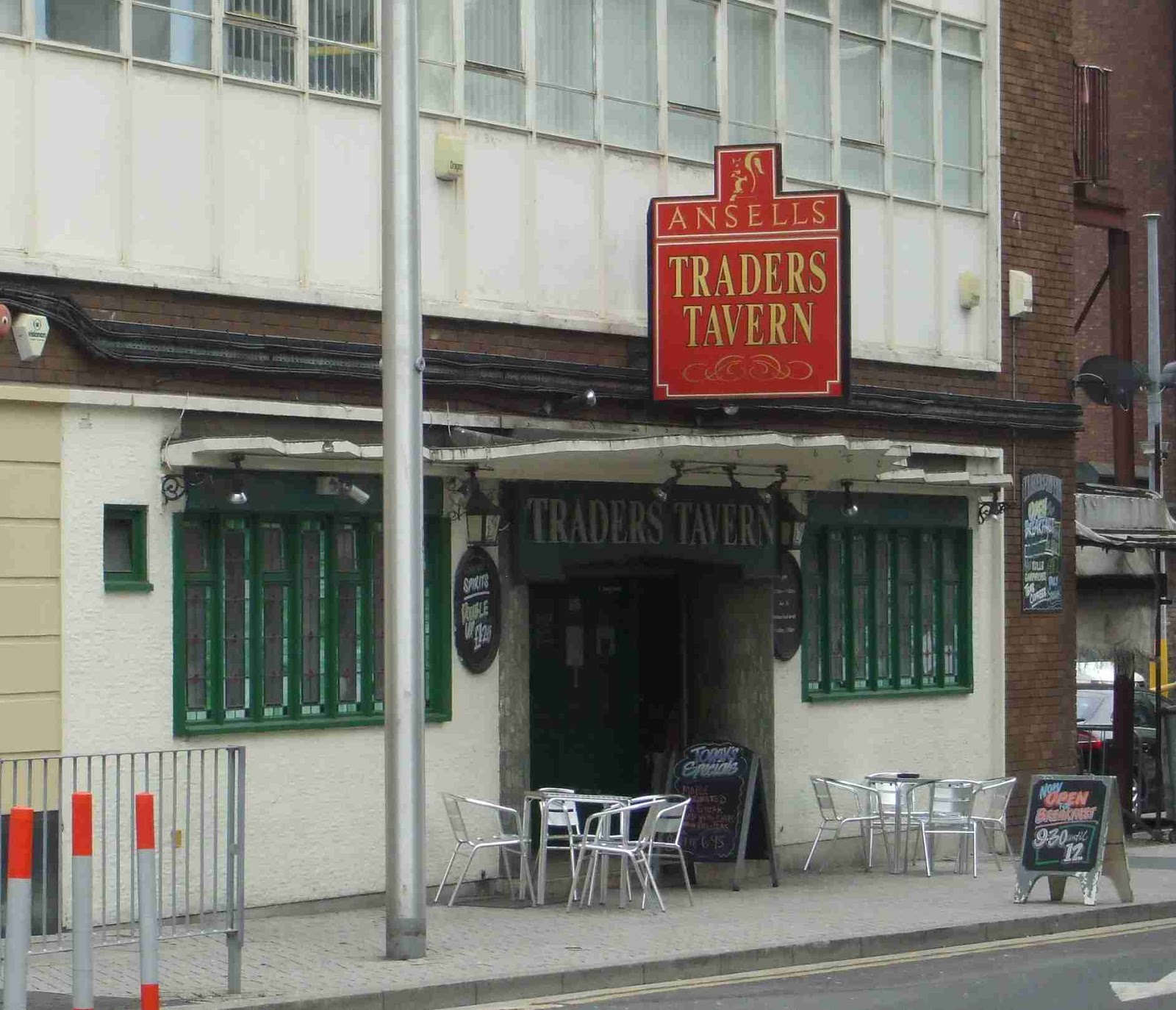 Brew Wales: Traders Tavern, Cardiff