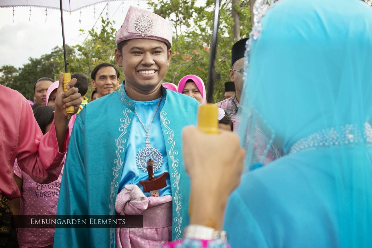 Wani & Azam : Fotografi, makeup, persalinan, inai lukis oleh Embun ...