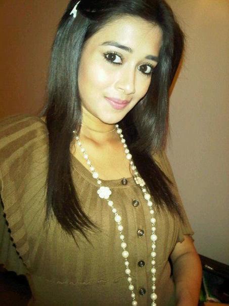 Bollytter: Icha's (uttaran actress)Hot Photo Gallery