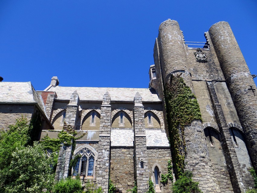 OTIS (Odd Things I've Seen): Scientific, Spooky, Stinking Rich: Return ...