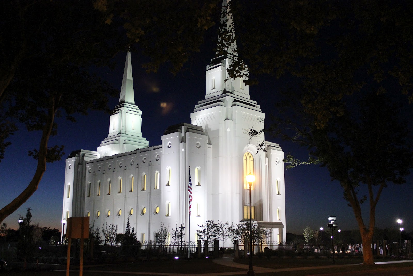 Brigham City LDS Temple: Temple at Night