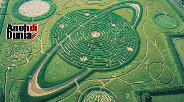 Wow Taman Labirin Terluas dan Terbesar di Dunia - Berita Aneh dan Unik ...