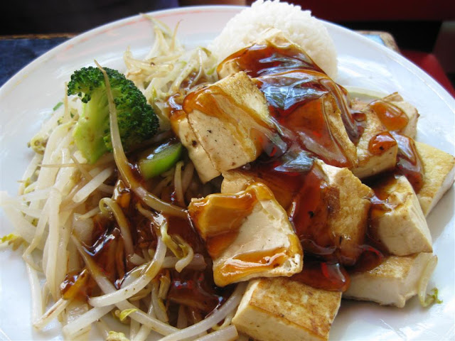 BM's Favorites: Okonomi House