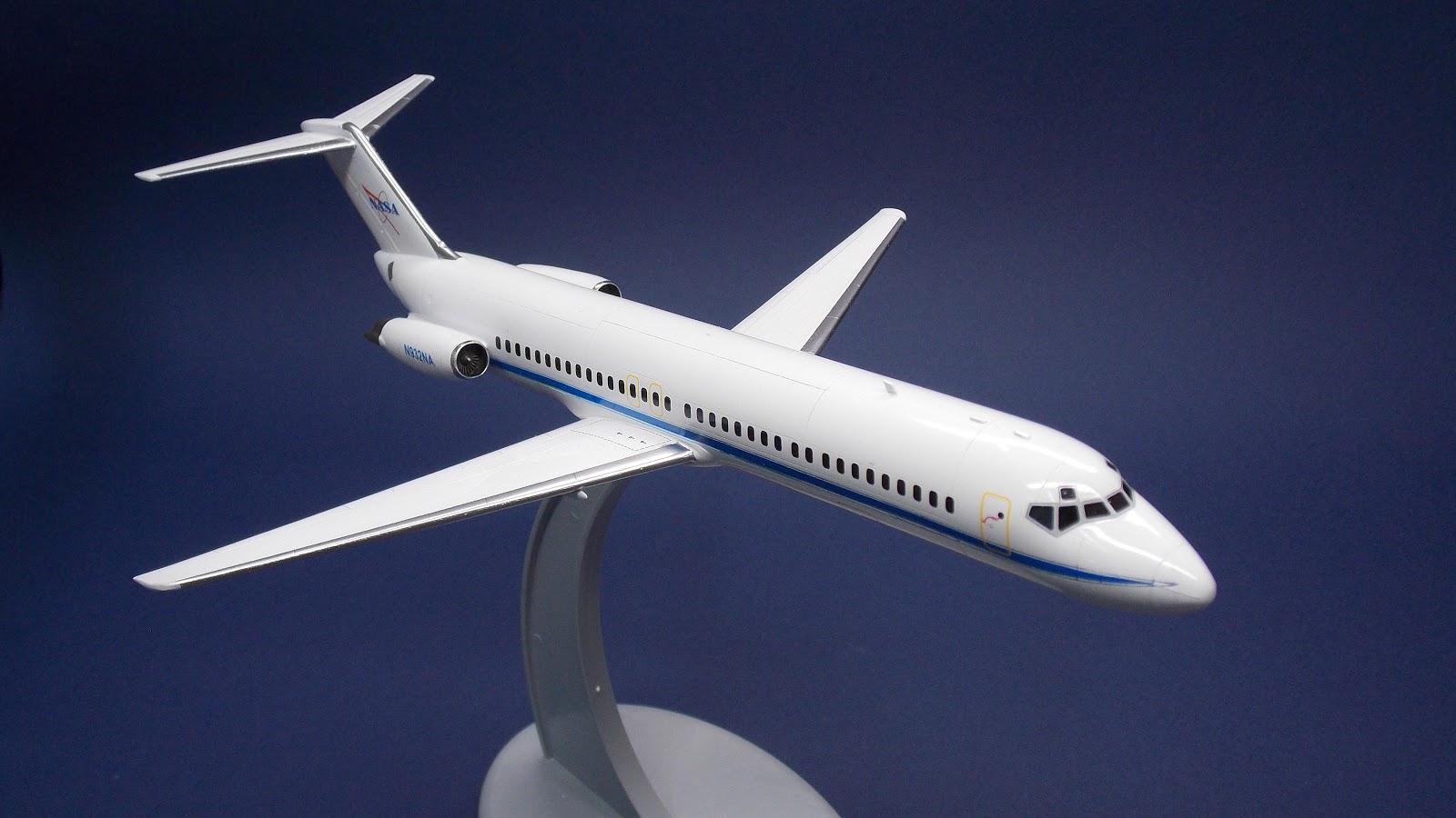 Scale Model Building with Metodi Metodiev: McDonnell Douglas DC-9 NASA ...