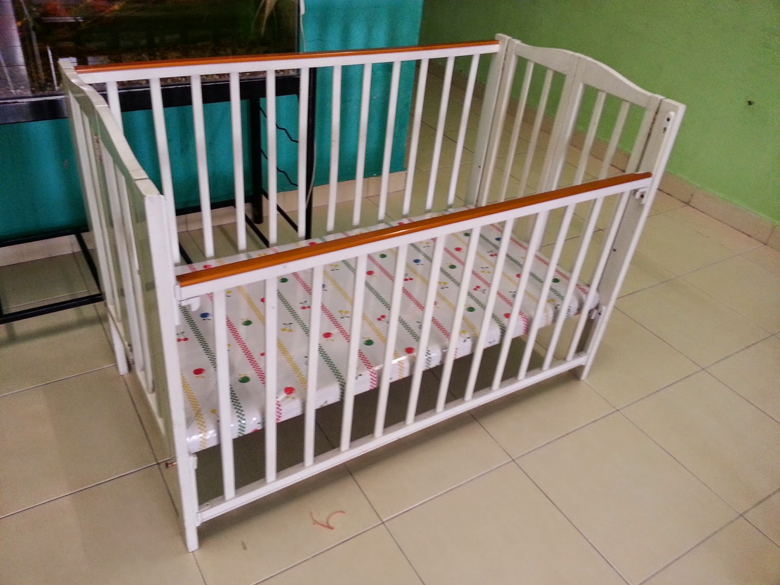 BaBY BuNDLeS: Baby Cot / Katil Baby (Putih - 29)