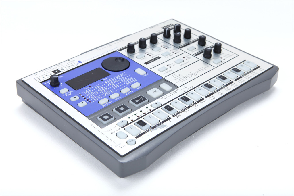MATRIXSYNTH: Korg Electribe EA-1 Synthesizer Groovebox
