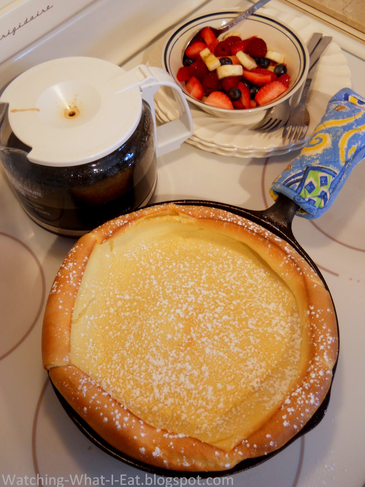 Watching What I Eat: Dutch Baby Pancakes ~ Such a simple & easy ...