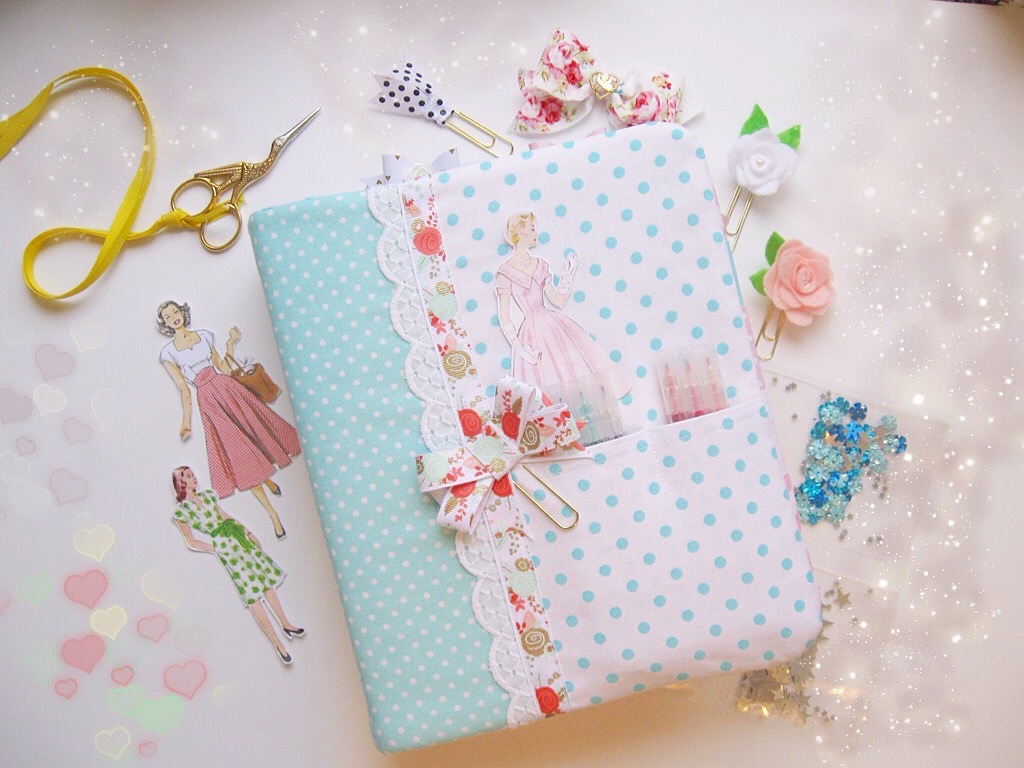 A Palette Full of Blessings: DIY Planner/ Journal