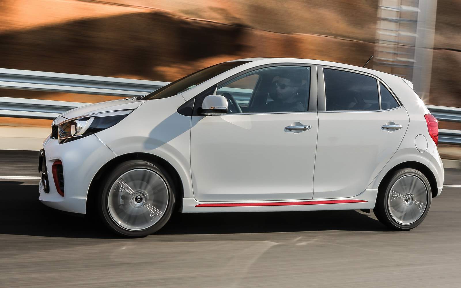 Novo Kia Picanto GT 2019: hatch-compacto chega ao Brasil por R$ 59.000 ...