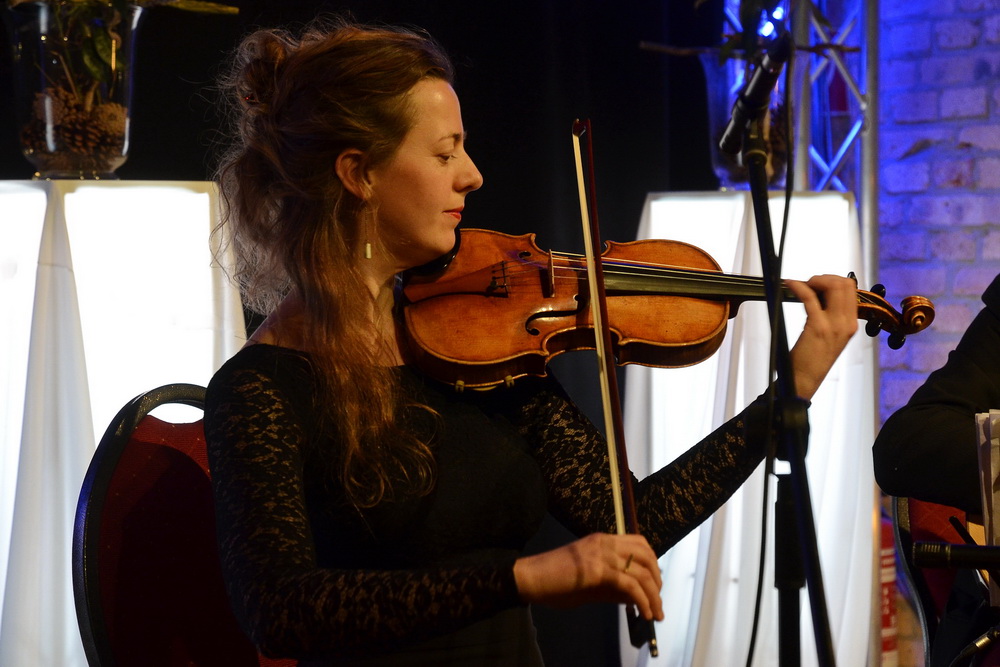 Freie Klänge: Fabiana Striffler und Quique Sinesi