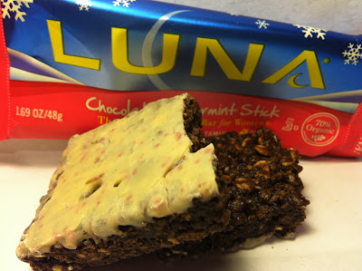 Crazy Food Dude: Review: LUNA Chocolate Peppermint Stick Nutrition Bar
