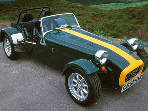 Caterham Seven Build: May 2013