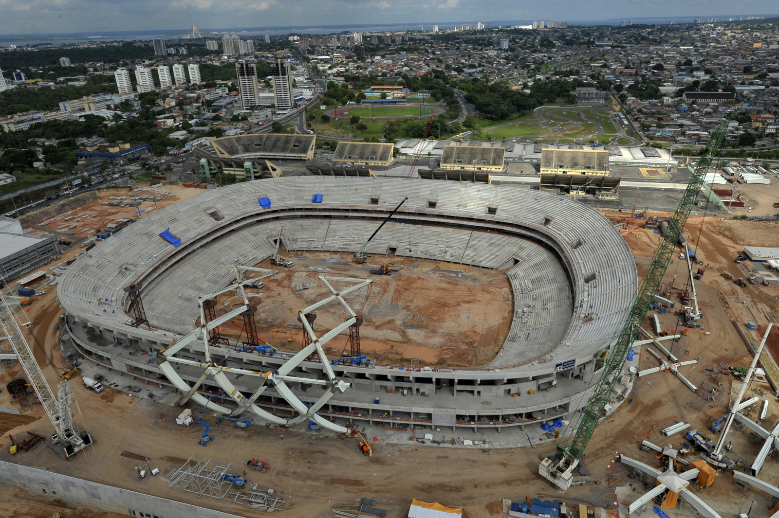 ALFREDO FERNANDES: NOVAS IMAGENS AÉREAS DA ARENA DA AMAZÔNIA
