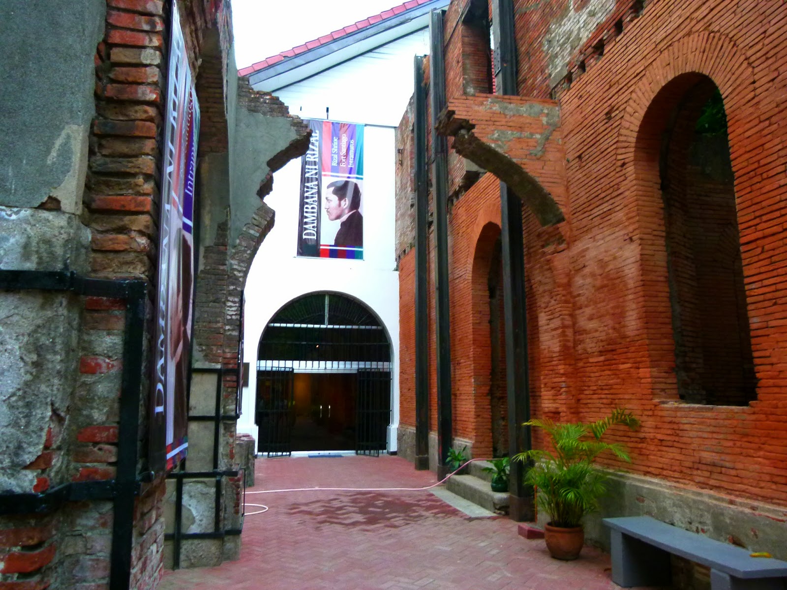 THE JOSE RIZAL SHRINE - Lakwatserong Tsinelas