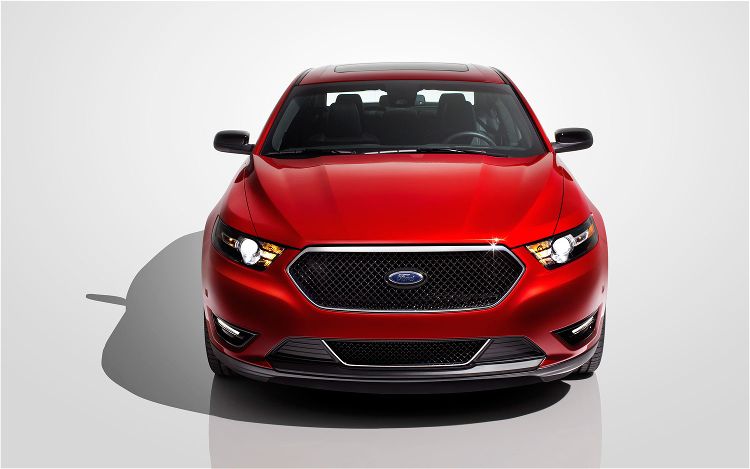 Car new design: 2013 Ford Taurus and Taurus SHO