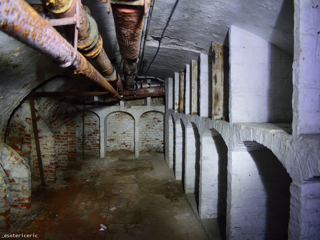 Esoteric Eric: In Accordance with Ordinance : Nun Appleton Hall ...