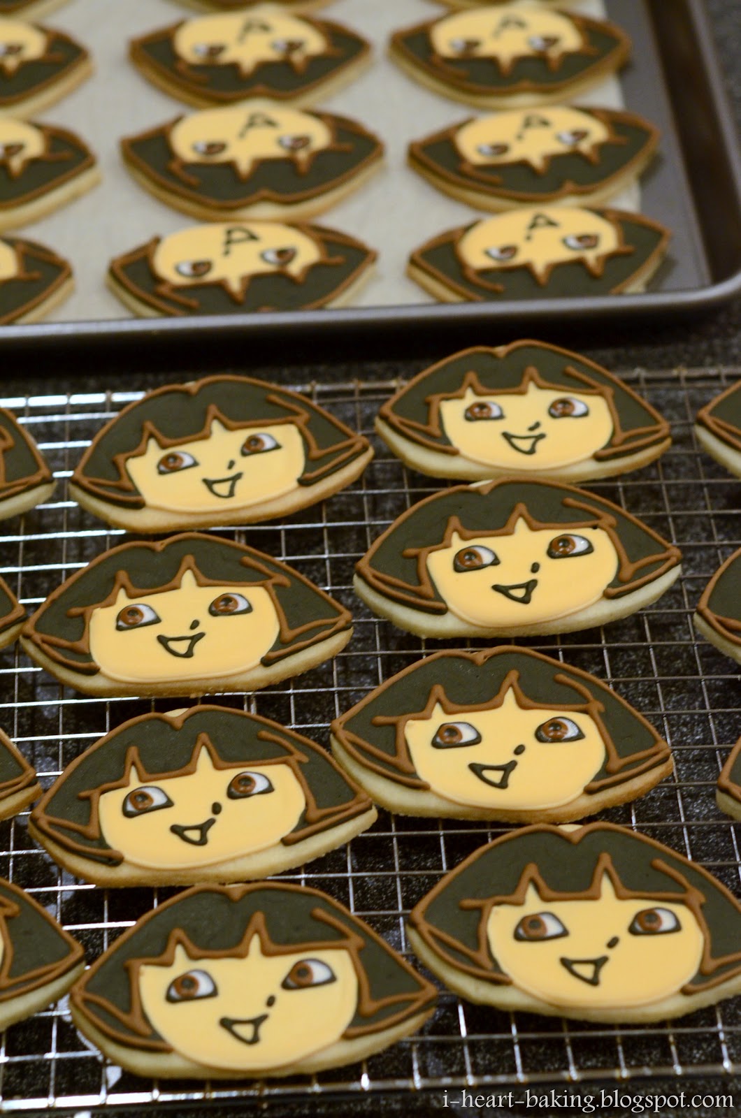 i heart baking!: dora the explorer cookies