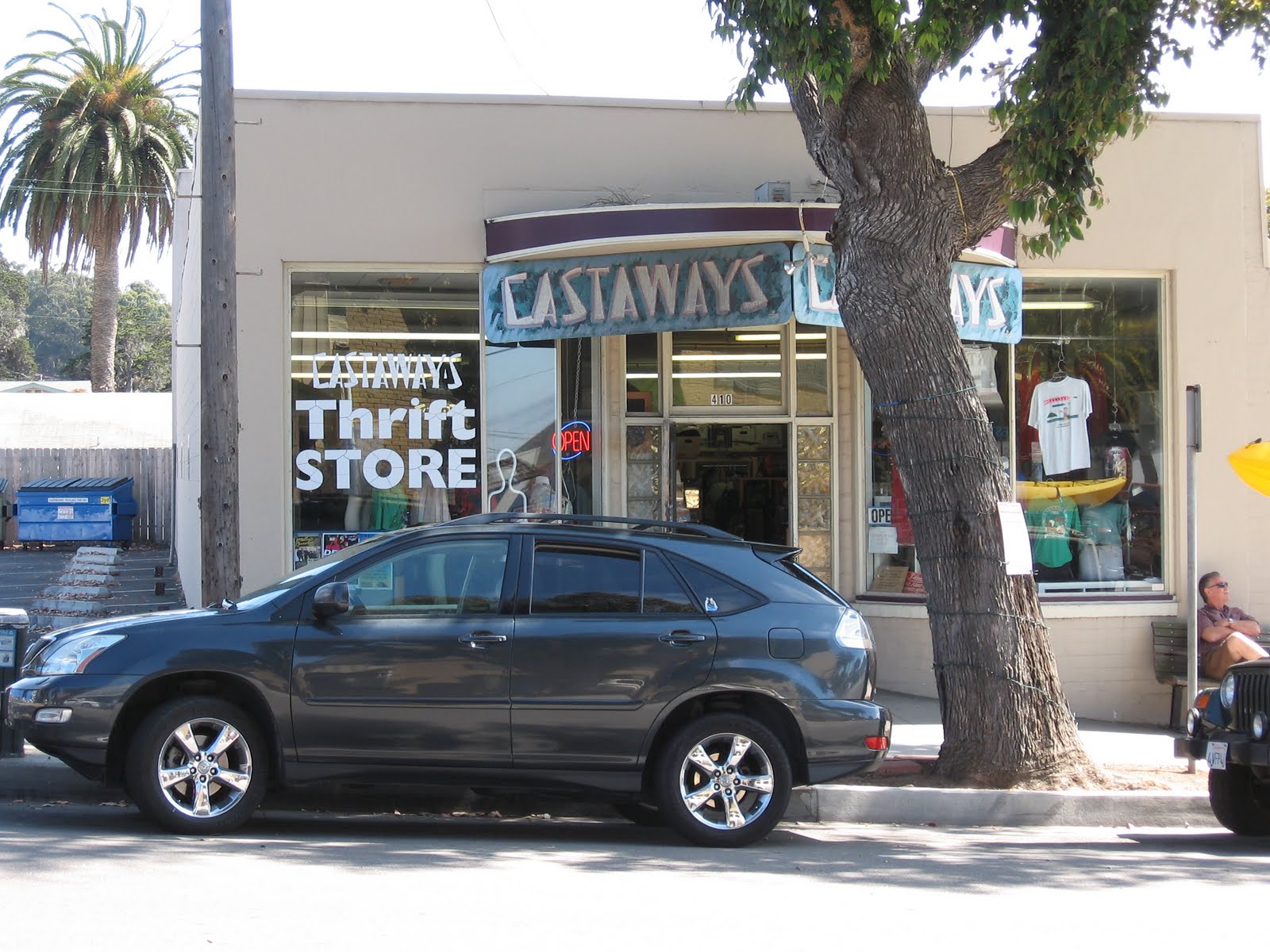 Life in Morro Bay: Review - Morro Bay Thrift Stores