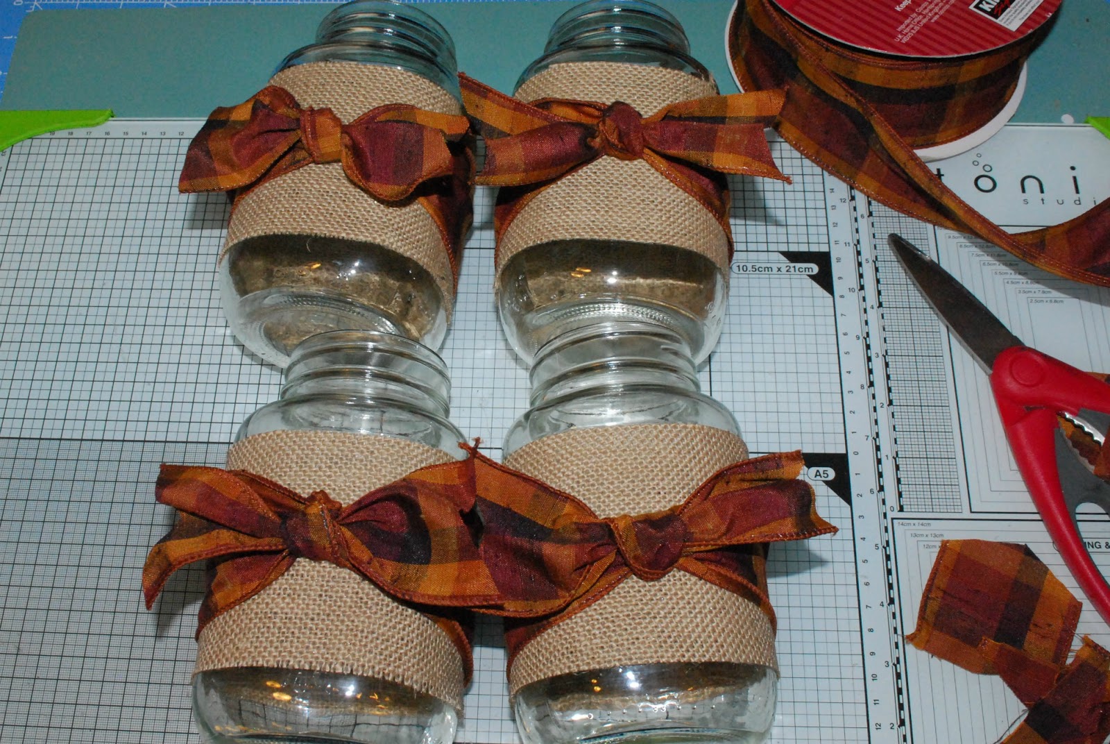 Up On Tippy Toes: Quick & Easy Rustic Fall Mason Jar Decor