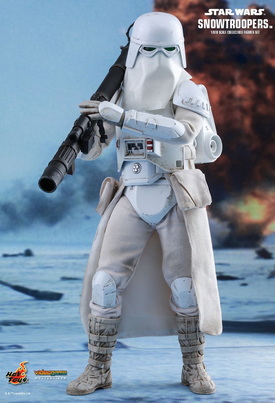 Stormtrooper: HotToys - Snow Trooper Battlefront