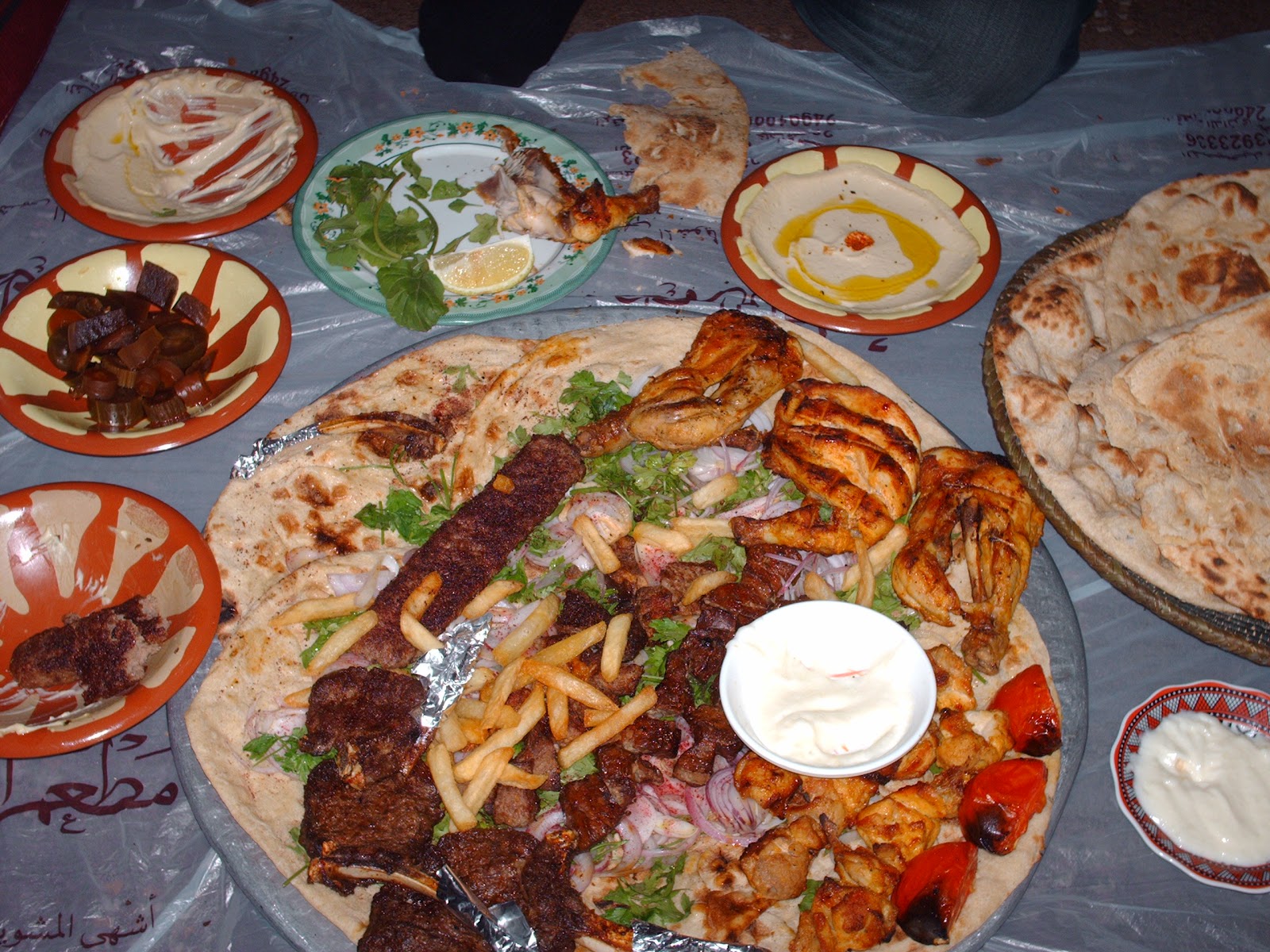 SumoPhatChef: The Kuwait Diaries - Part Three Iraqi Kebobs & Hummus