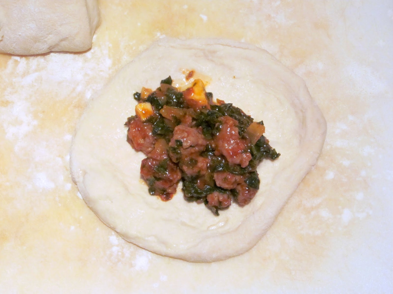 Make, Jane, make!: Freezing Calzones: A Perfect School Lunch