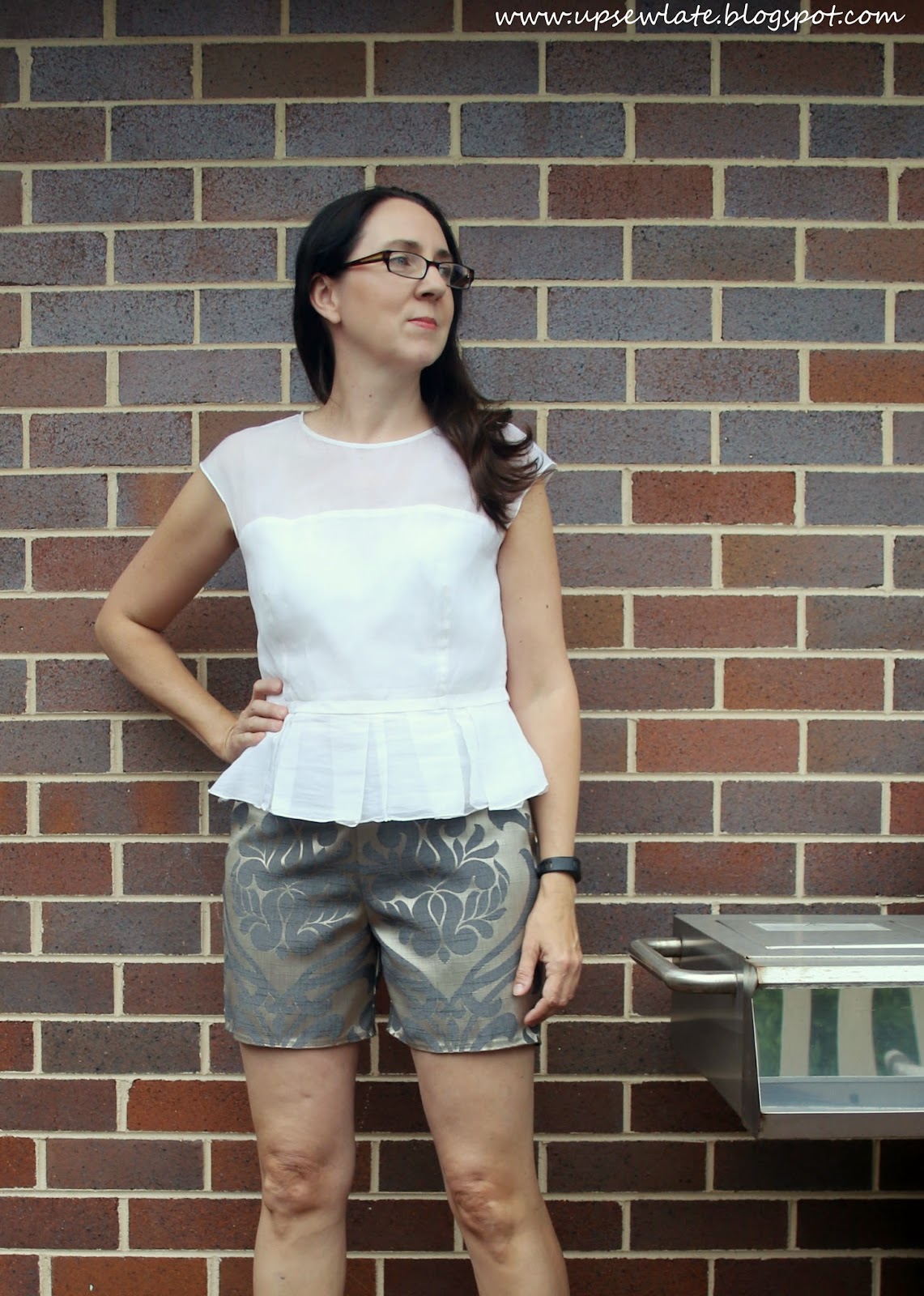 Up Sew Late: Cocktail Shorts (Vogue 9008)