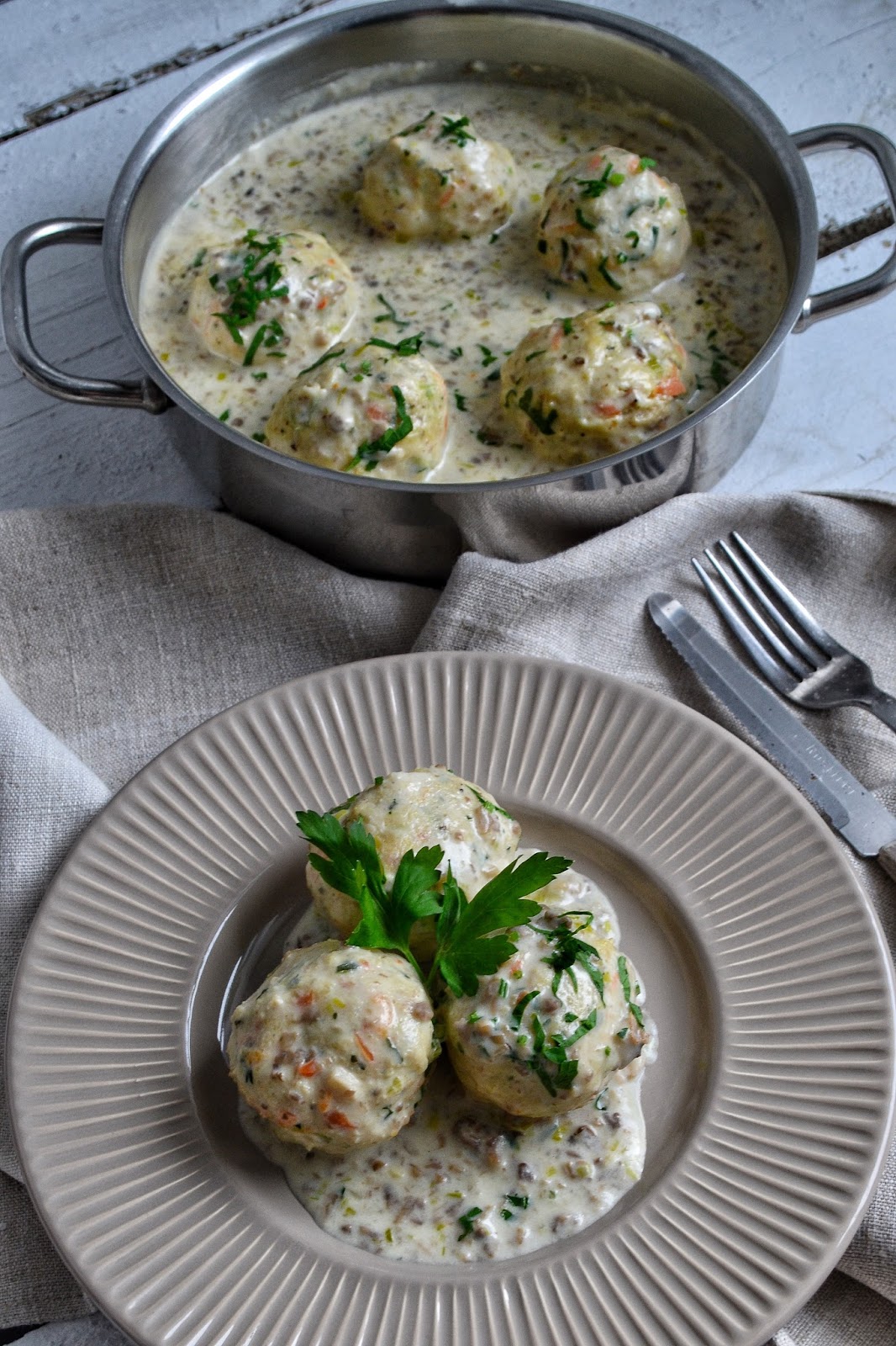 Pulpety drobiowe w sosie pieczarkowym • Pysznie czy przepysznie